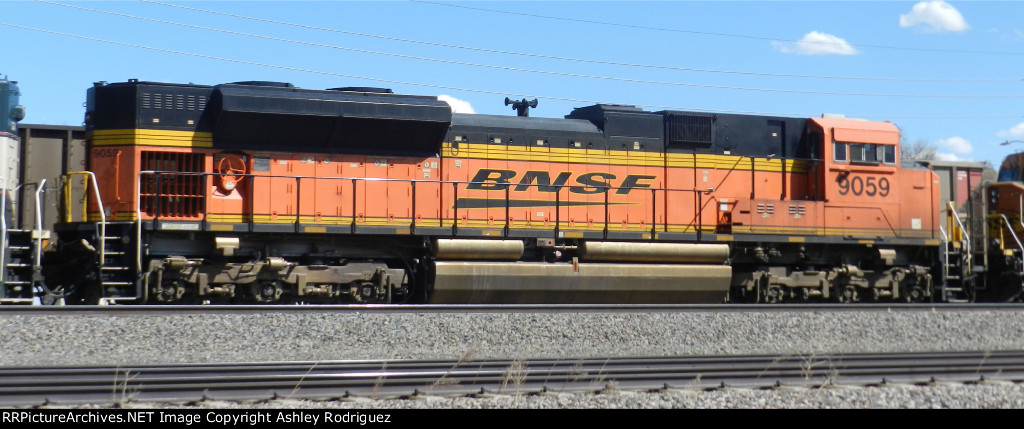 BNSF 9059